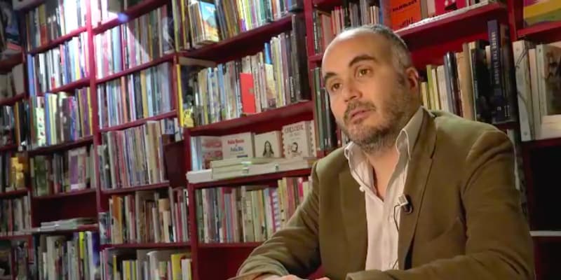 Christian Raimo, Tutti i banchi sono uguali | Letteratura | Rai Cultura