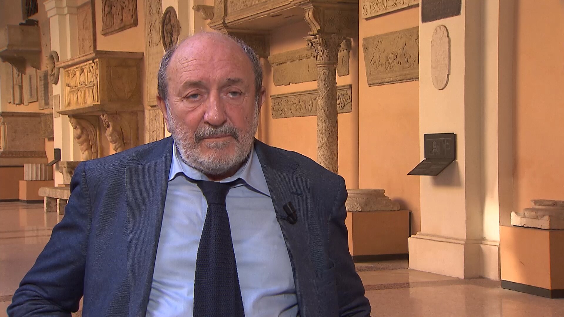 Umberto Galimberti. L'anima | Filosofia | Rai Cultura