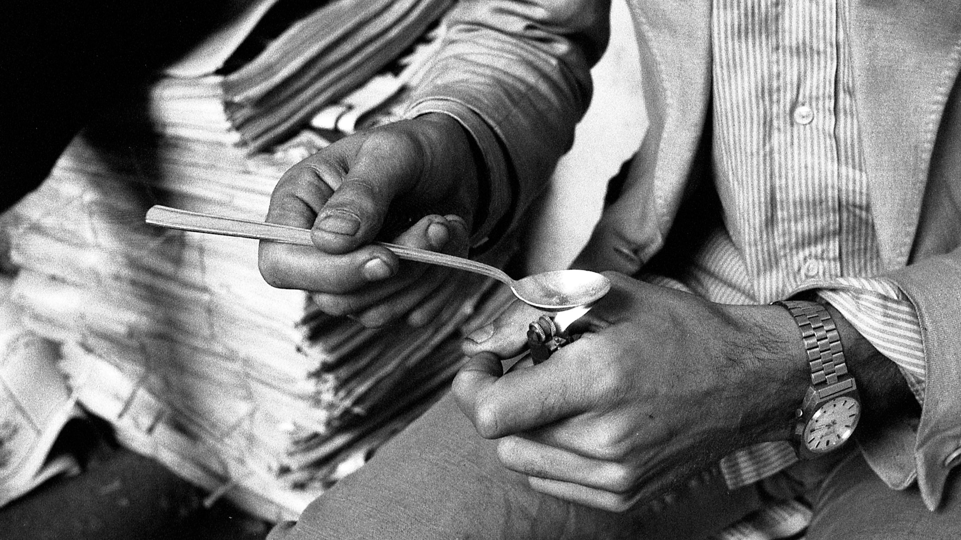 La droga dietro l'angolo | Storia | Rai Cultura