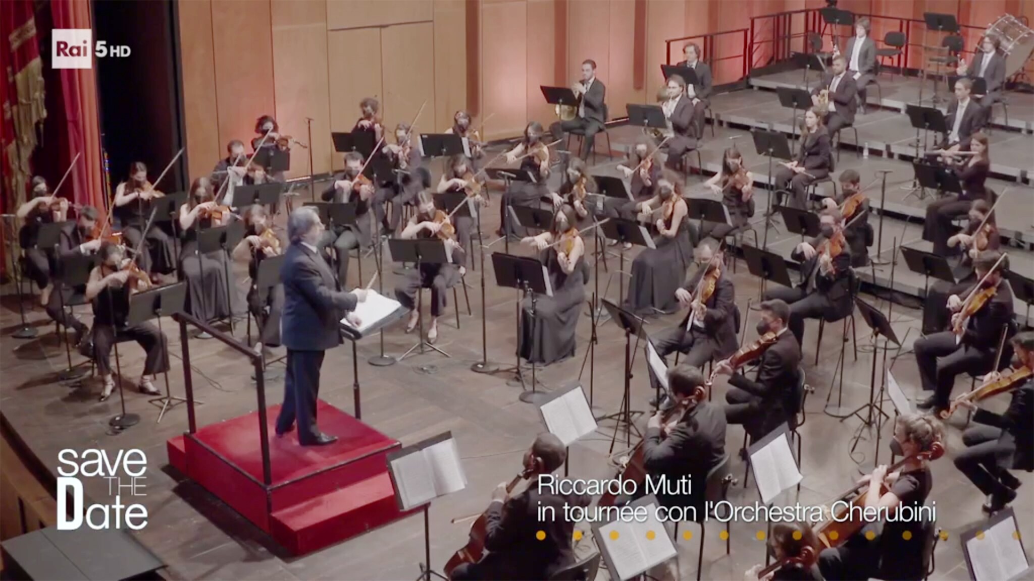 Riccardo Muti in tournée con l'Orchestra Cherubini | Musica | Rai Cultura