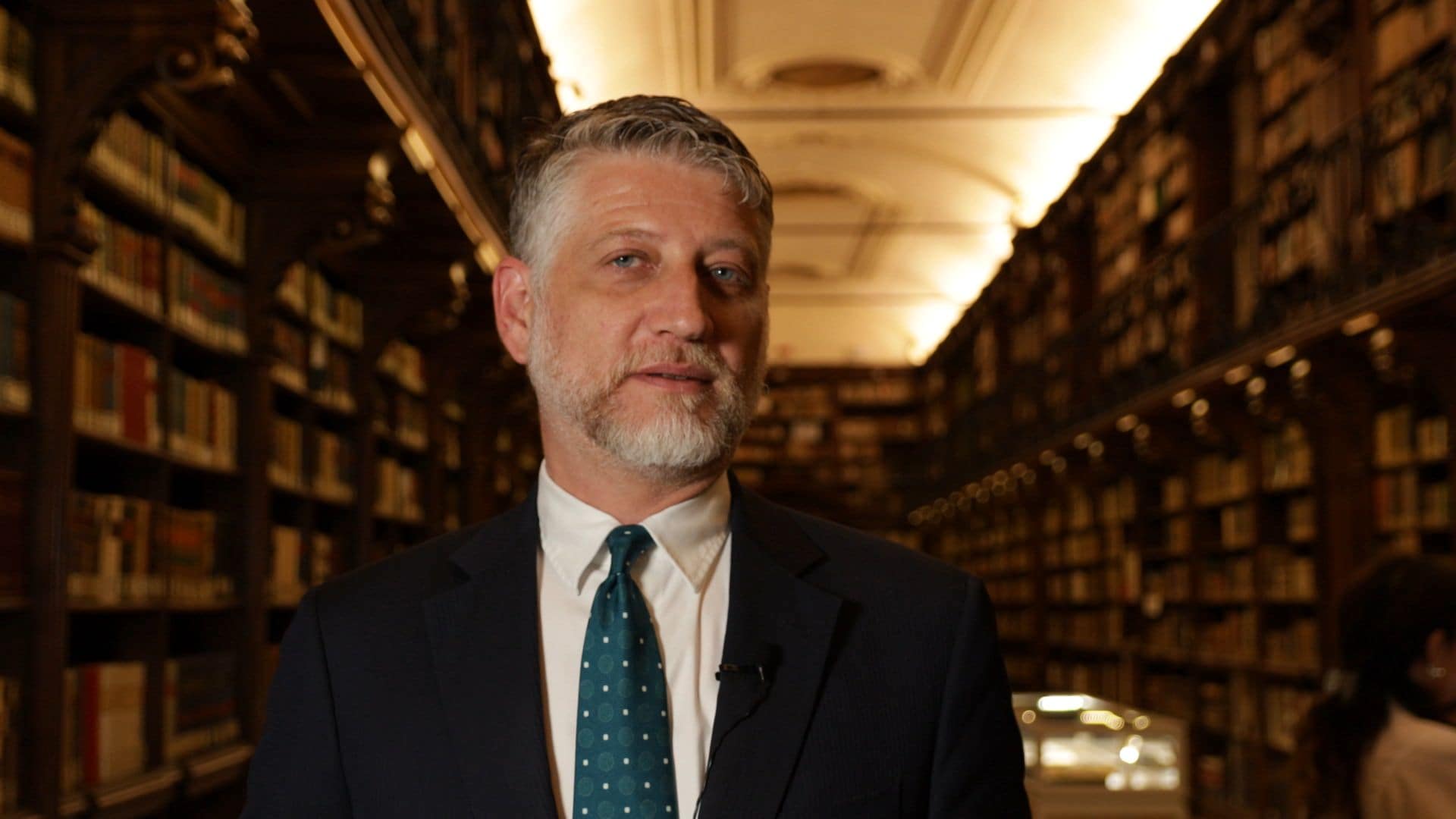 Alessandro Giuli | Letteratura | Rai Cultura