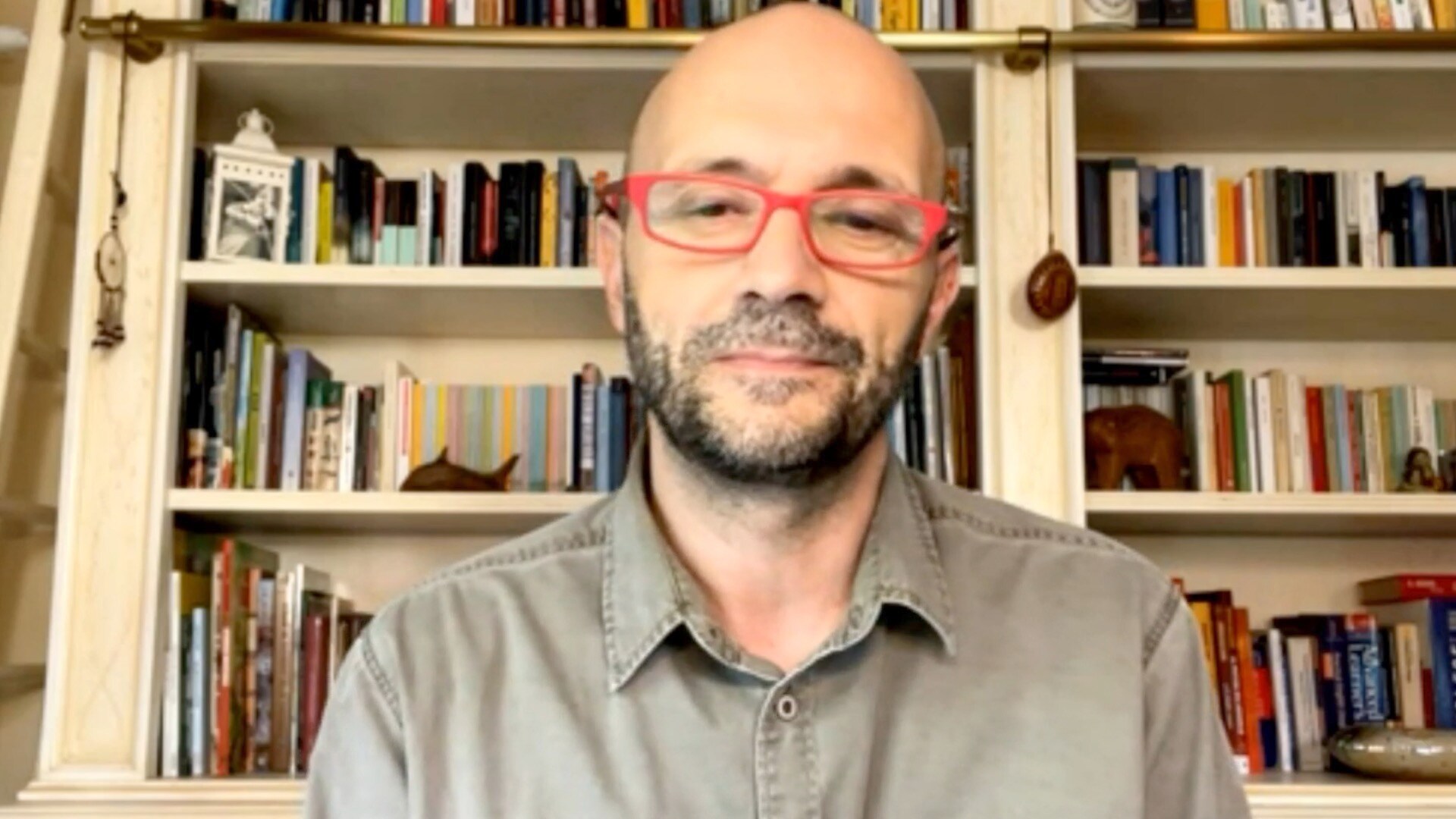 Giuseppe Festa, La notte dei cervi volanti | Letteratura | Rai Cultura