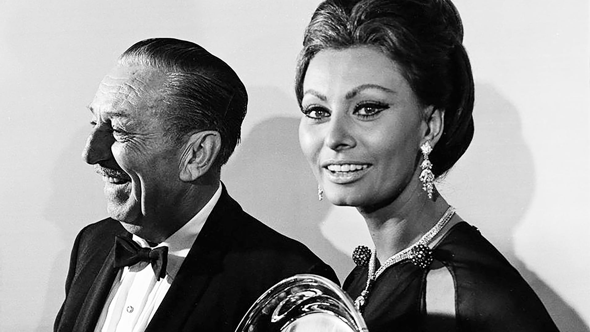 Sophia Loren e Walt Disney premiati insieme a New York | Cinema | Rai ...