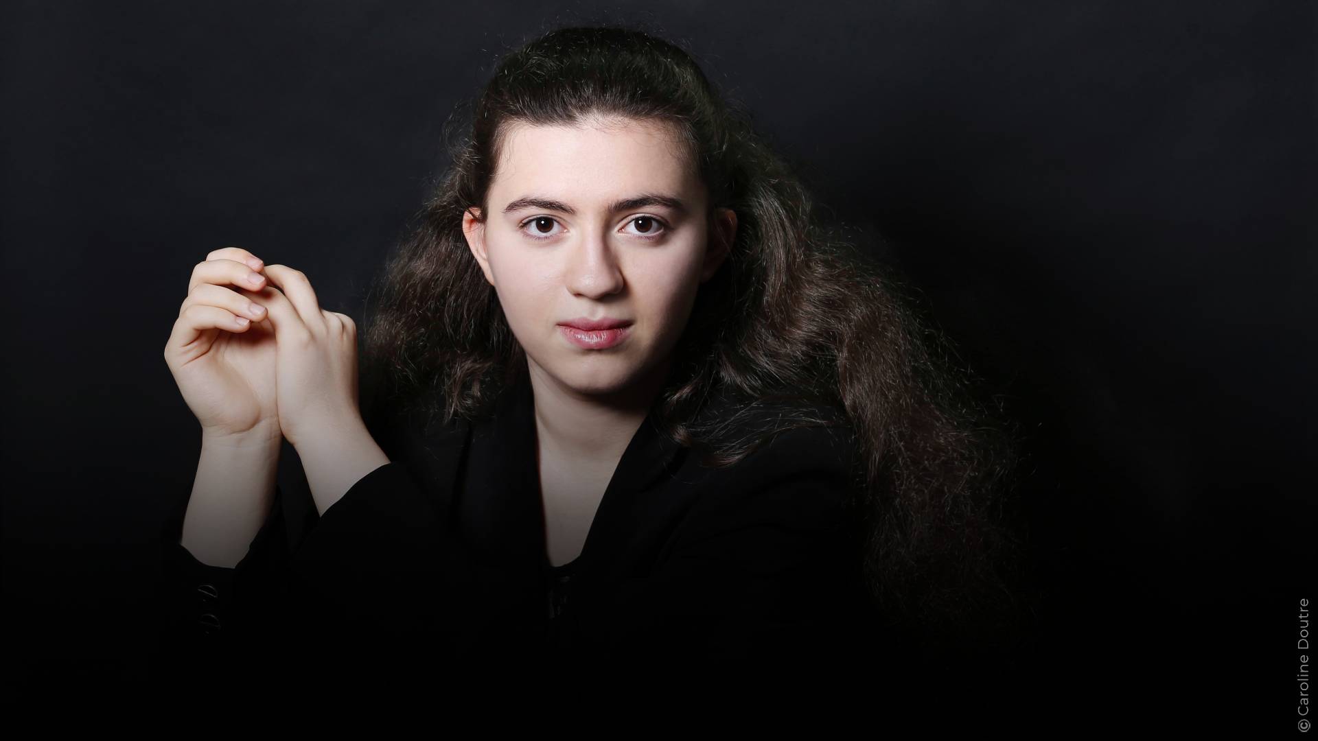 Marie-Ange Nguci con le Prime Parti dell'OSN Rai Alessandro Milani e ...